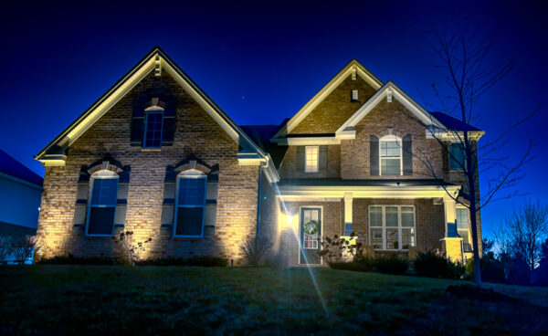 Top 2 Landscape Lighting Tips for Your Roofline - LUX Landscape Lighting